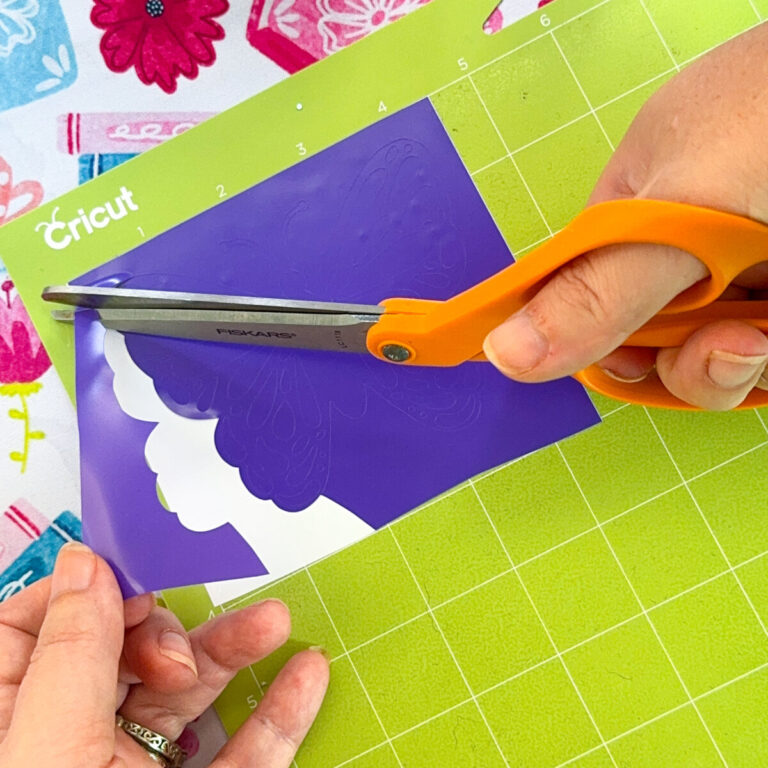 10 Cricut Weeding Tips For Vinyl and HTV - Hello Creative Family