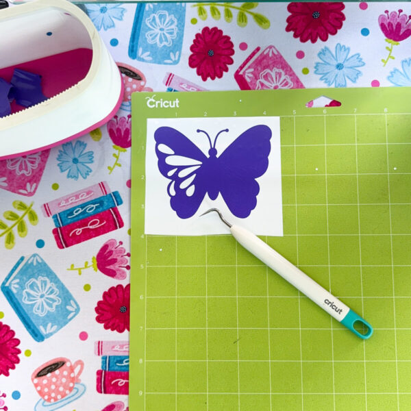 10 Cricut Weeding Tips For Vinyl and HTV - Hello Creative Family